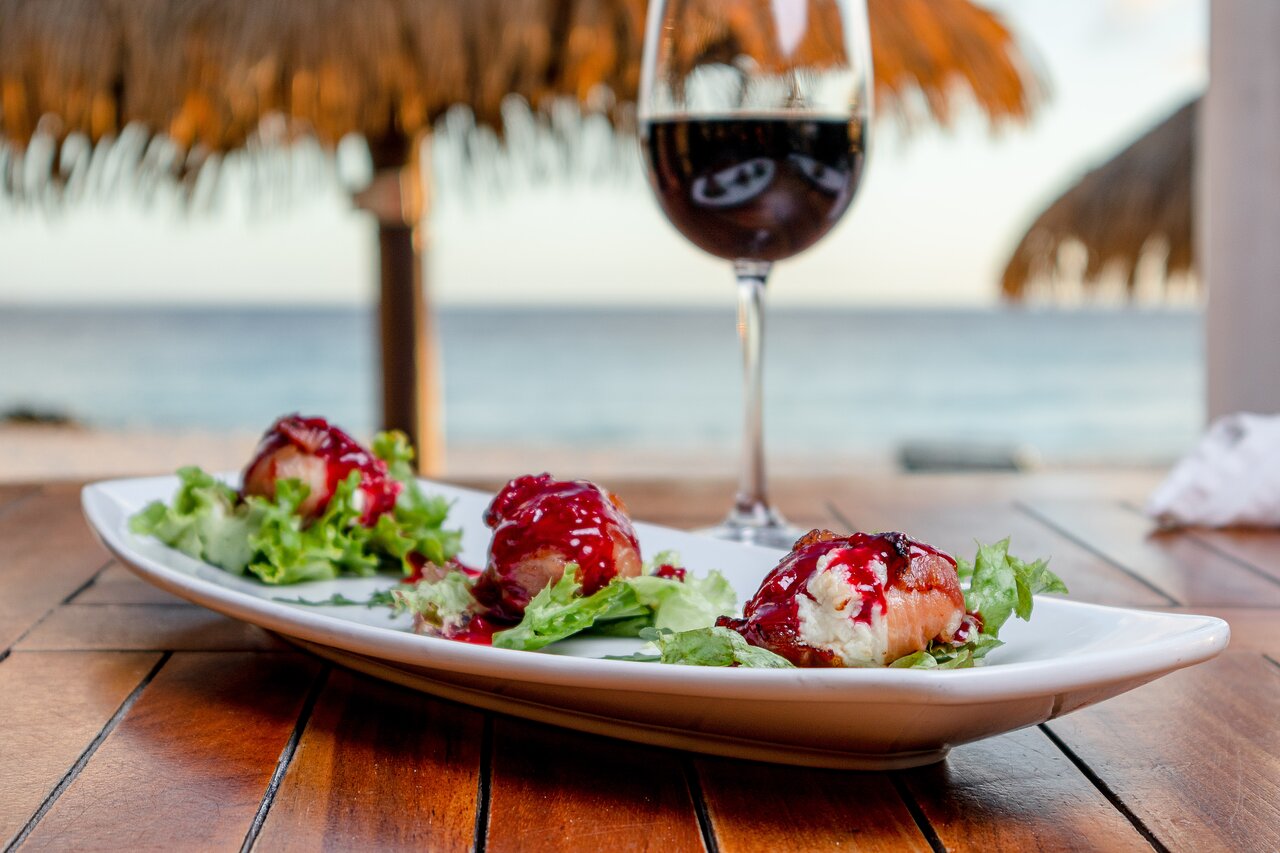 Best Aruba beachfront restaurants