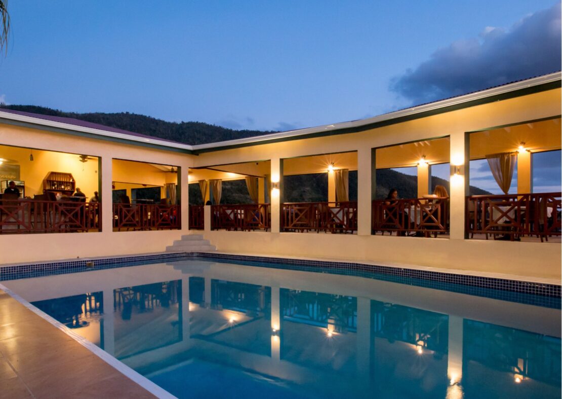 10 Best Restaurants in the British Virgin Islands