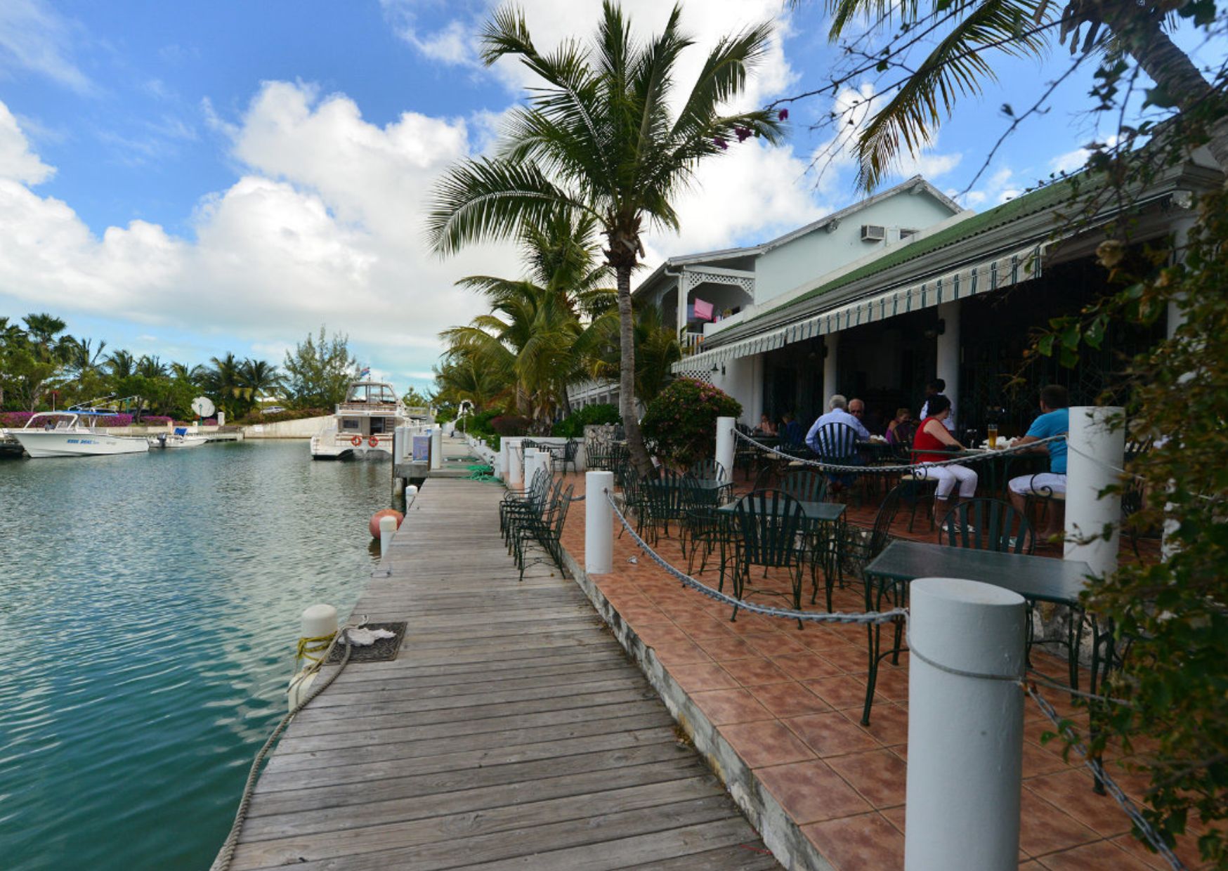 Family-Friendly Dining in Providenciales