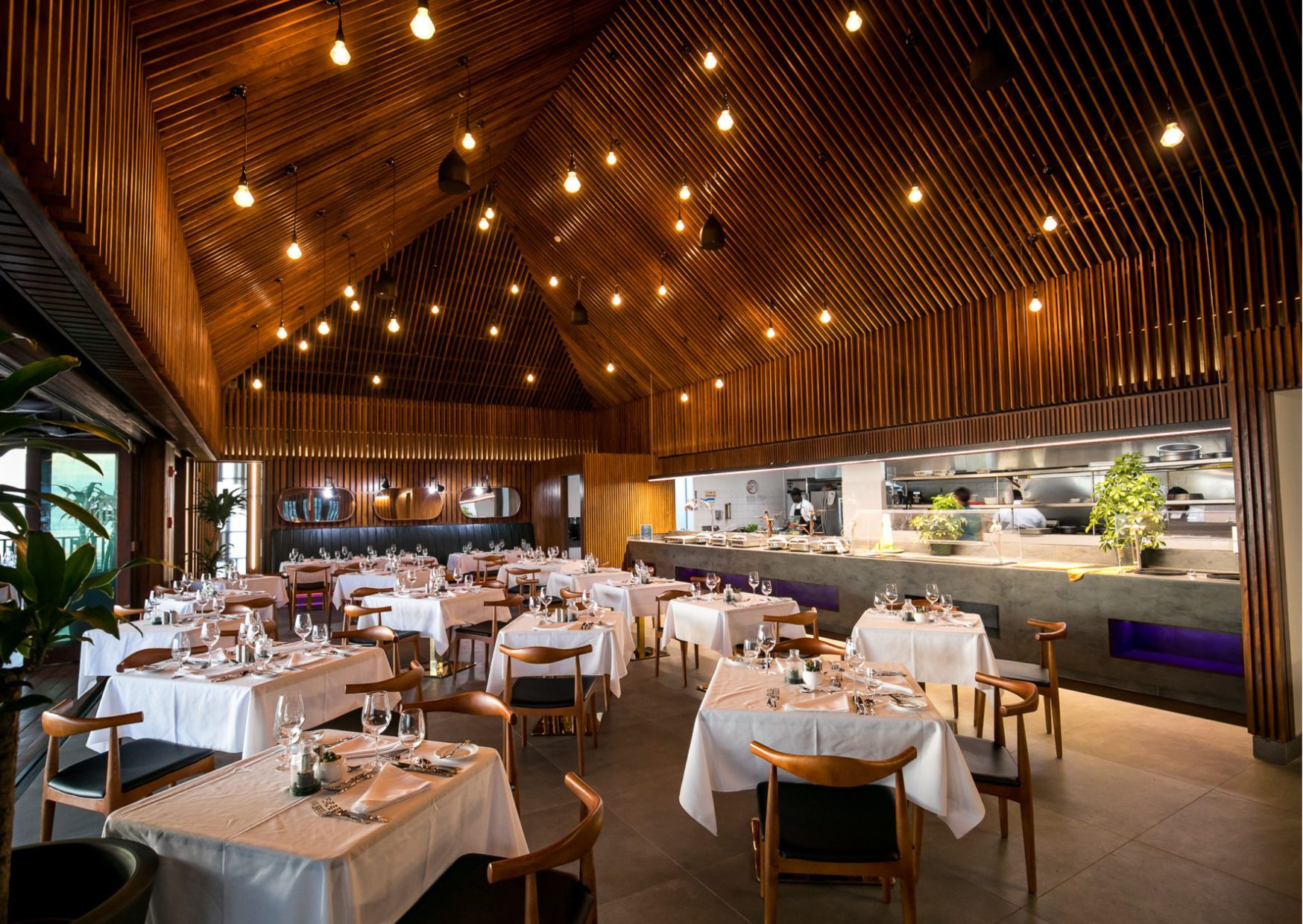 10 Best Restaurants in Dominica