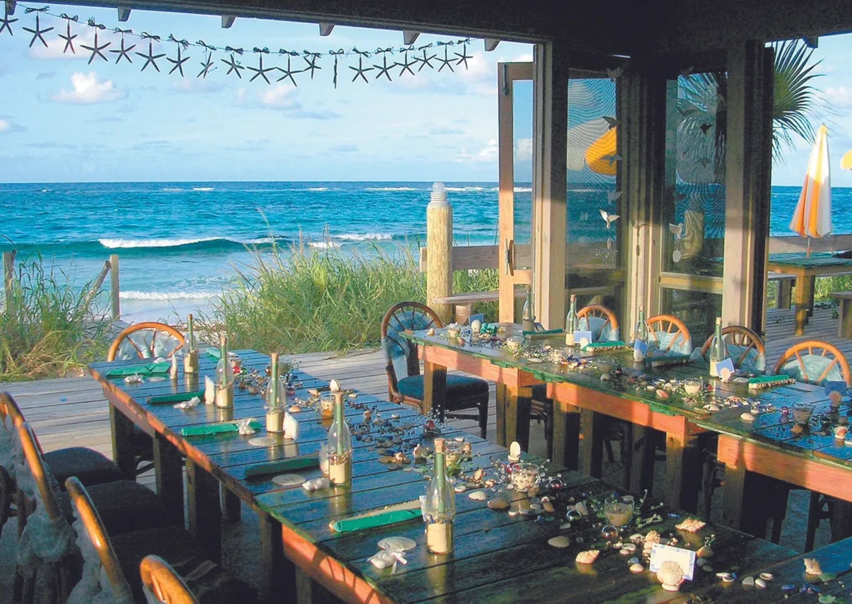 10 Best Beach Bars in The Bahamas - Destination Magazines