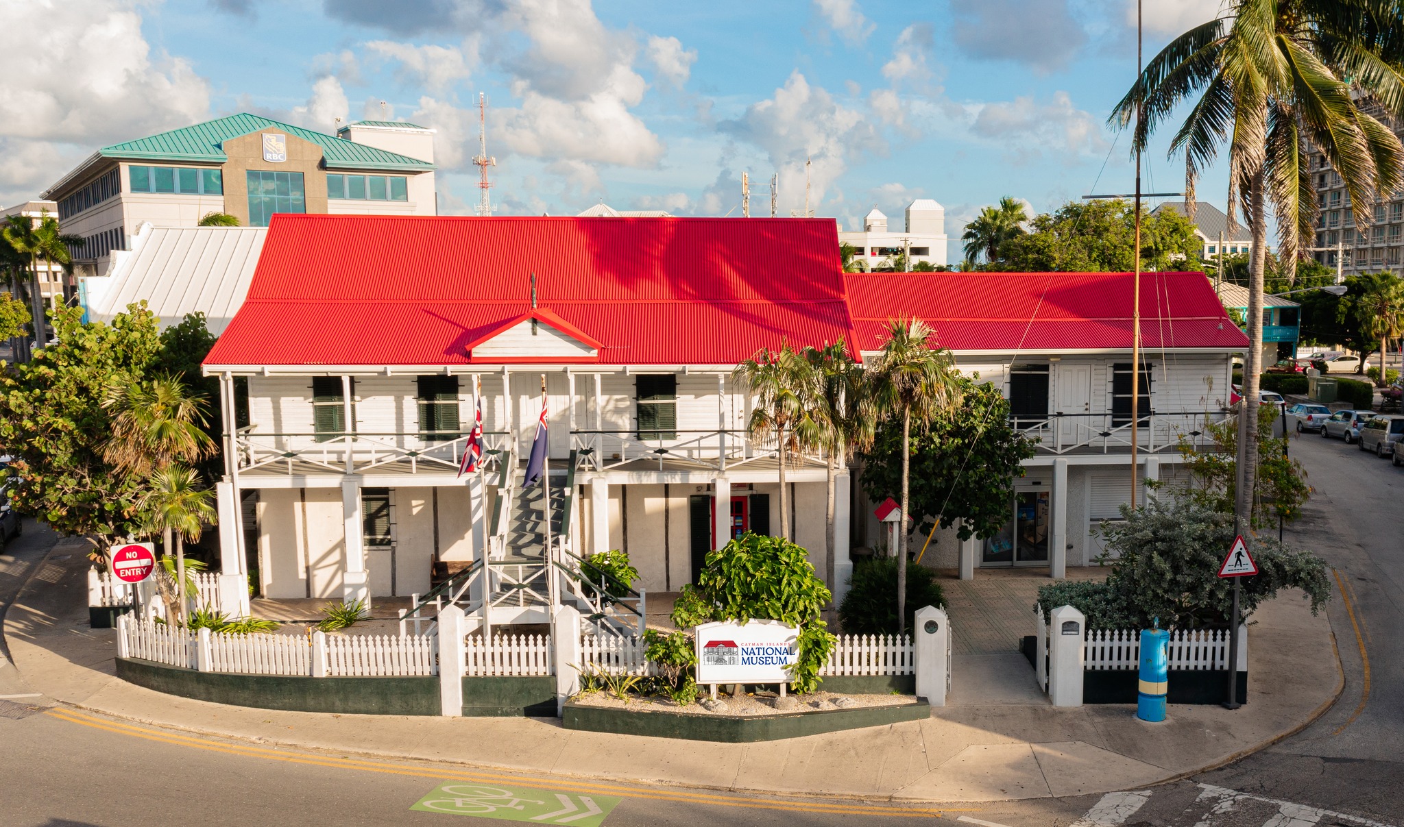 The Ultimate George Town Grand Cayman Travel Guide - Destination Magazines